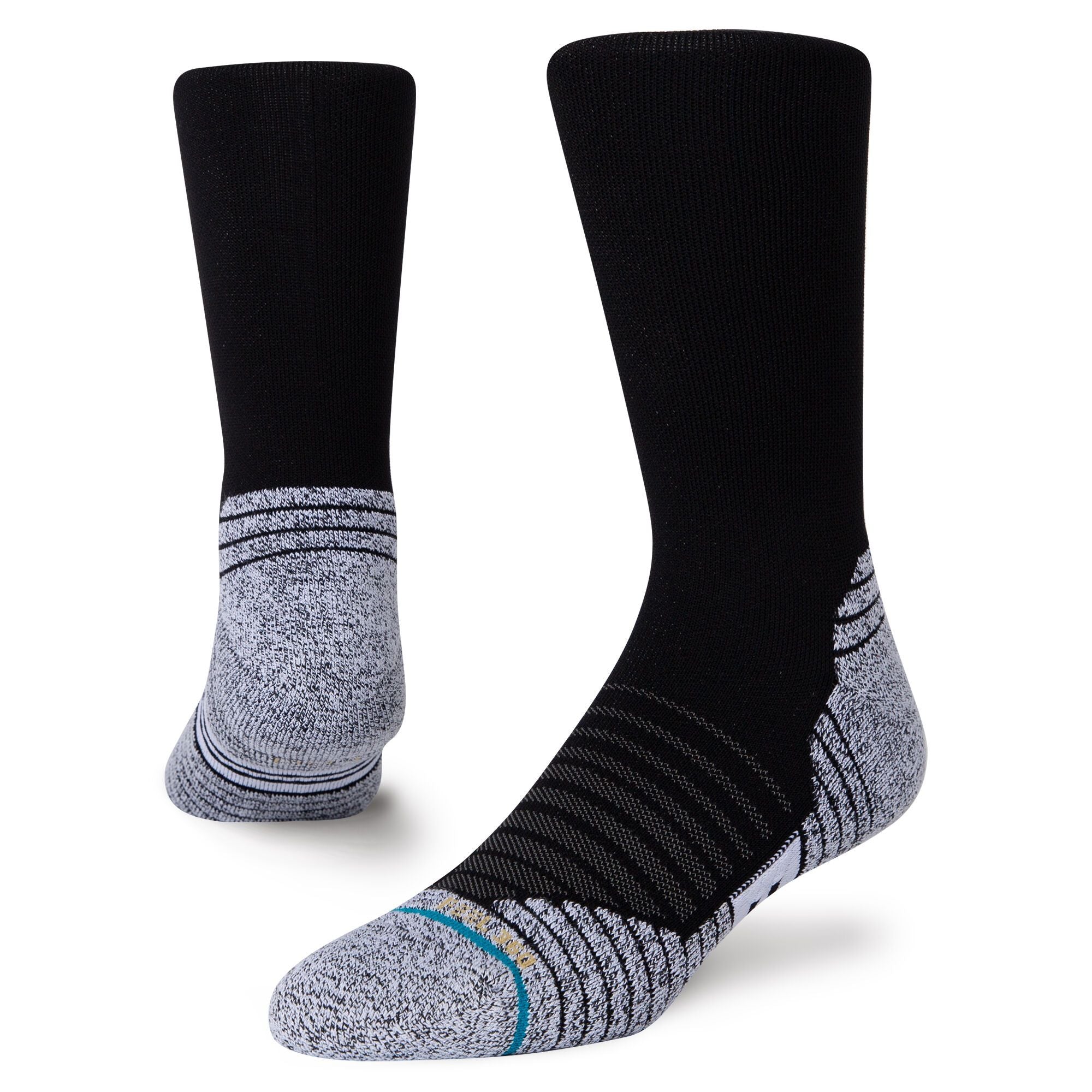 Stance Versa Crew Running Socks – Medium Cushion – SockGeek.com